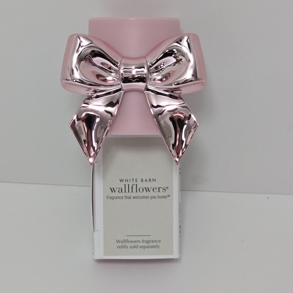 White Barn | Accents | White Barn Bath Body Works Pink Bow Wallflower ...